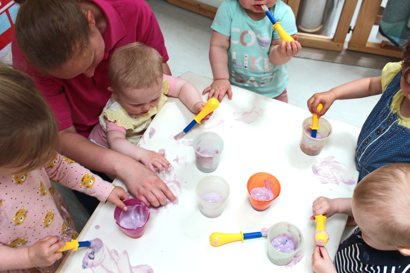 Babies and Toddlers - The Ark Child Okeford