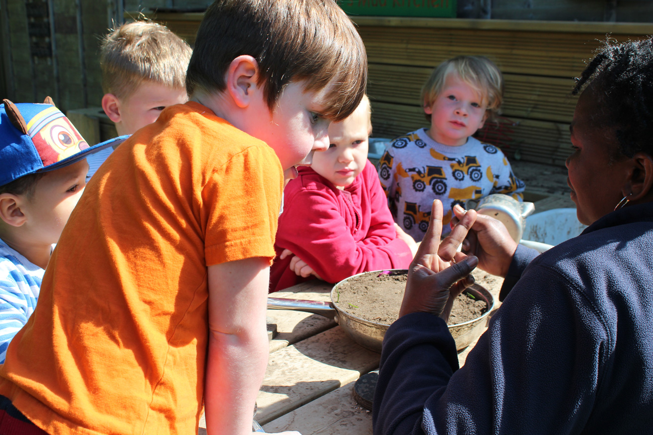 Pre-school - The Ark Child Okeford